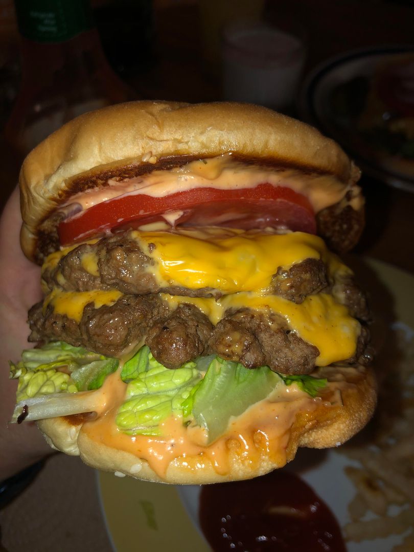 Burger night! Best I’ve made so far. | Scrolller