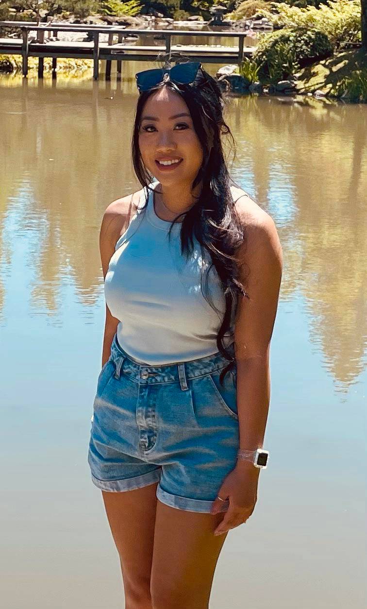 Busty by the water | Scrolller