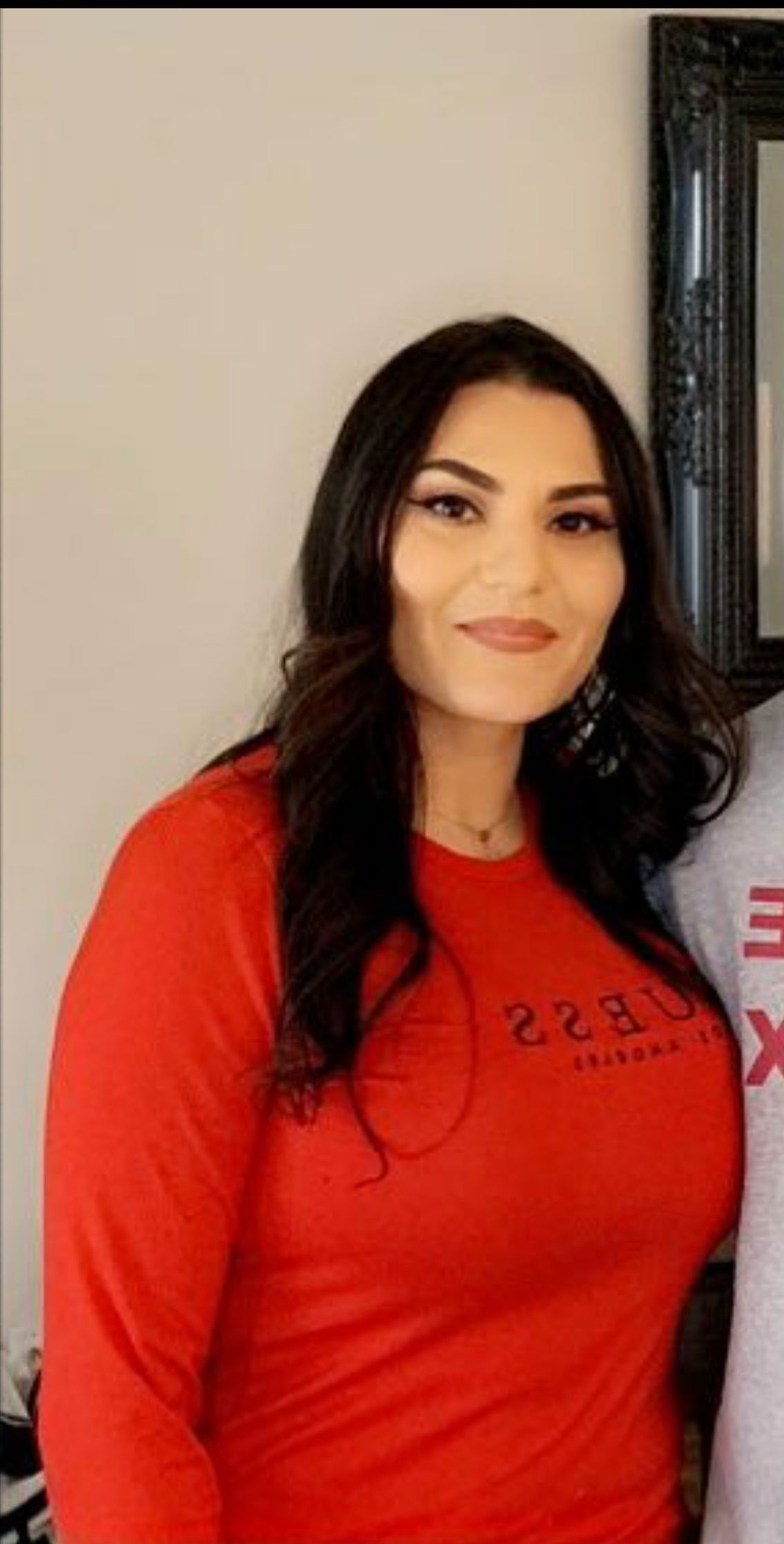 busty milf | Scrolller