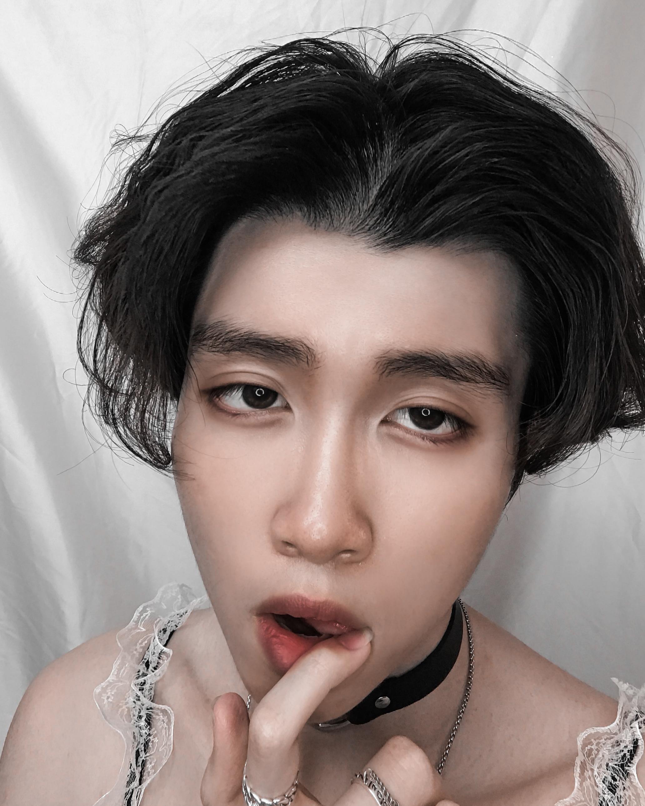 I'm so hungry master QwQ | Scrolller