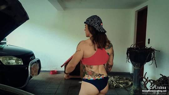 Ca Lisboa As Muscular Strongest Mechanic Girl | Scrolller