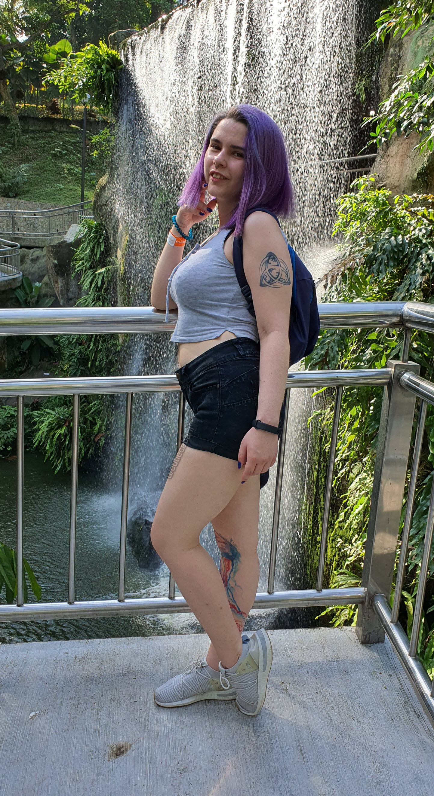 Cabani in the zoo | Scrolller