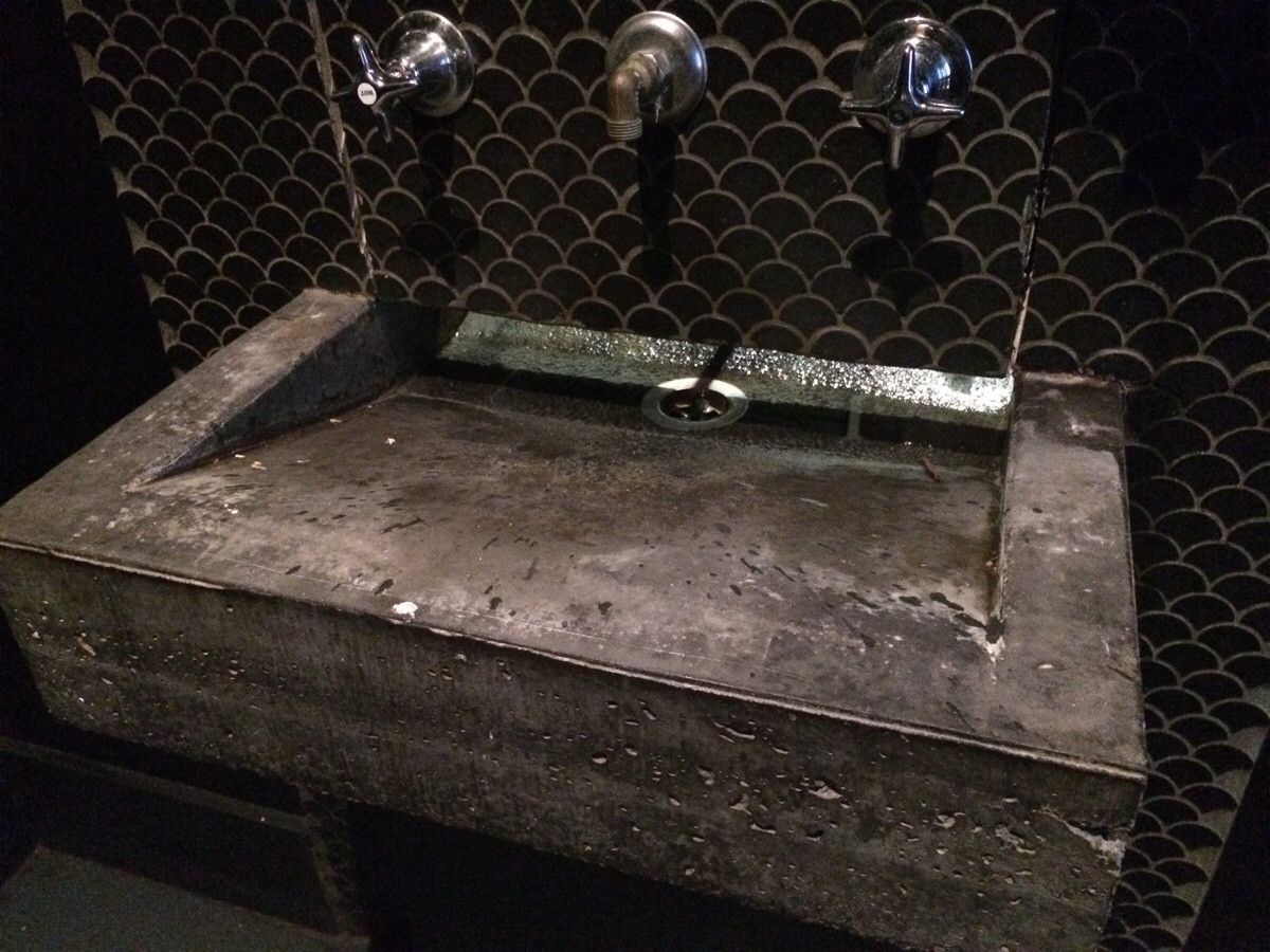 Cafe sink | Scrolller