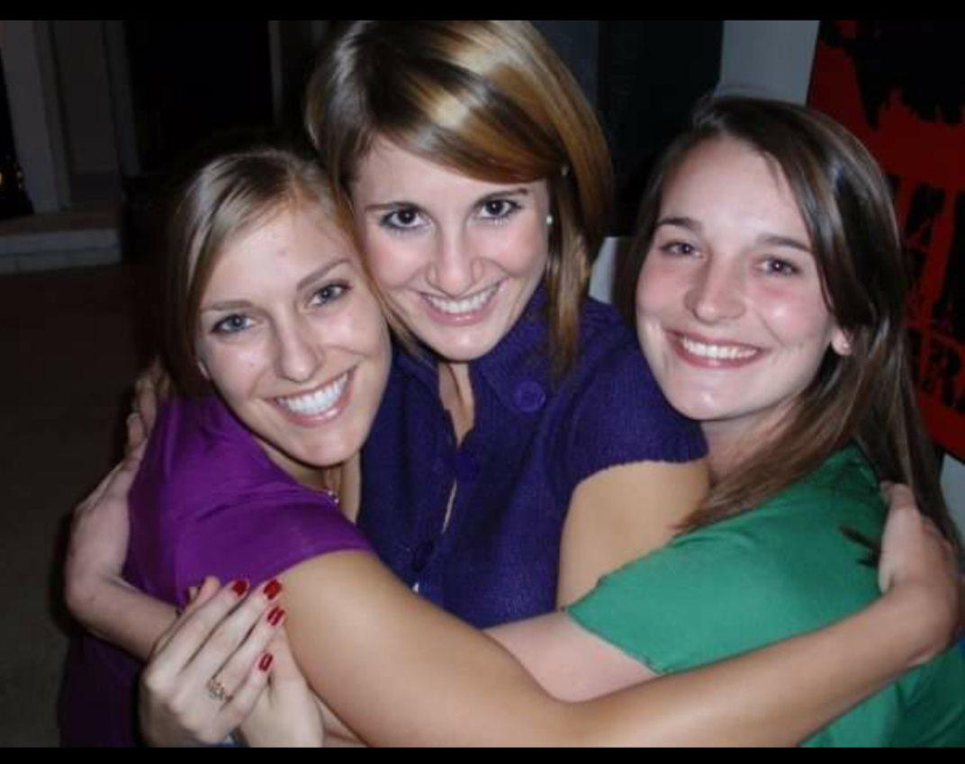 3 friends | Scrolller