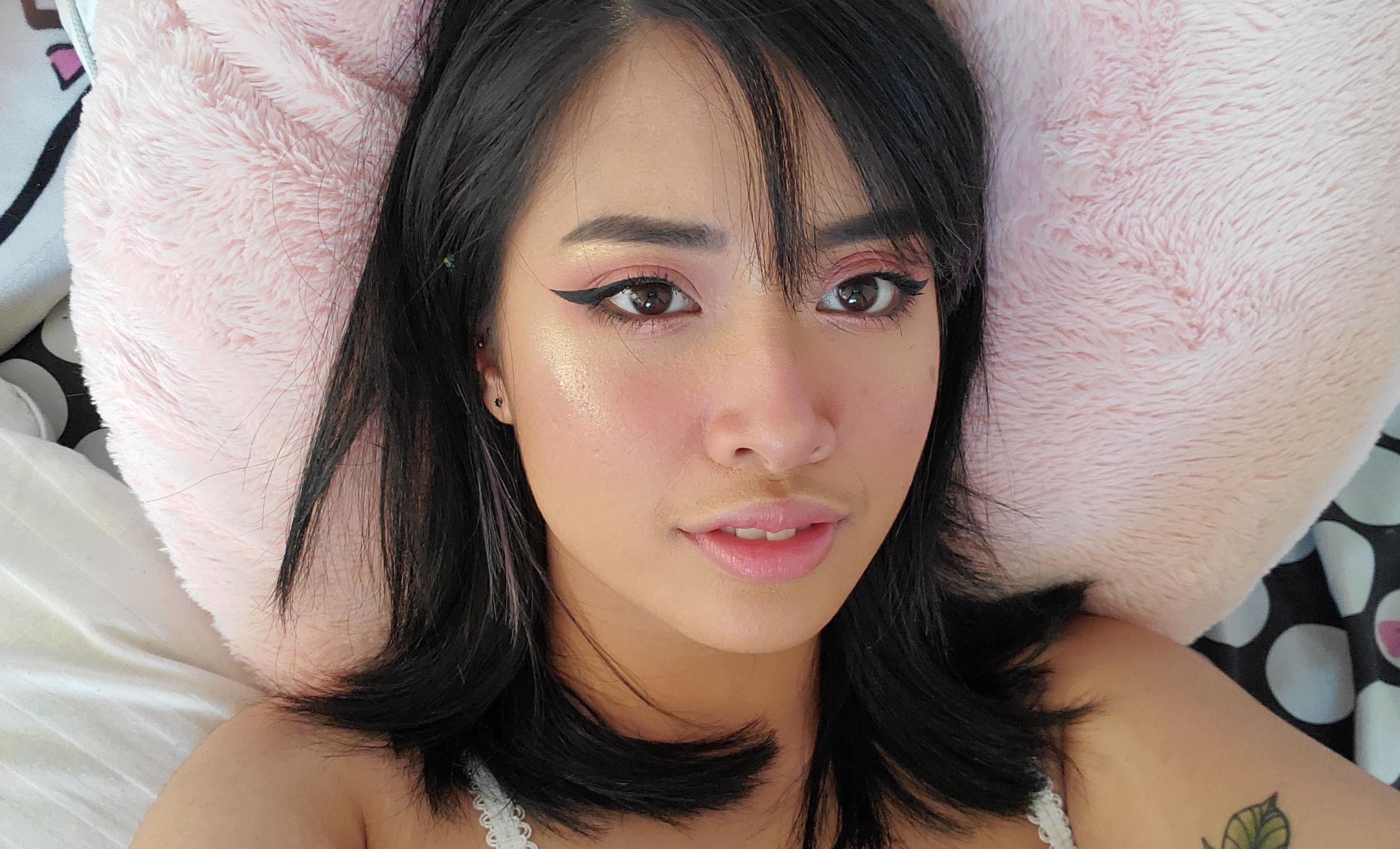 cambodian/indonesian mix | Scrolller