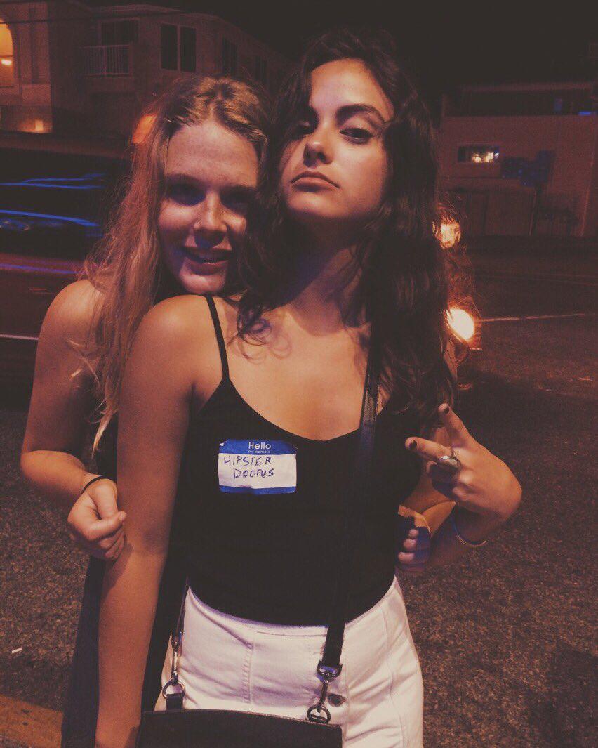 Camila Mendes the hipster doofus | Scrolller