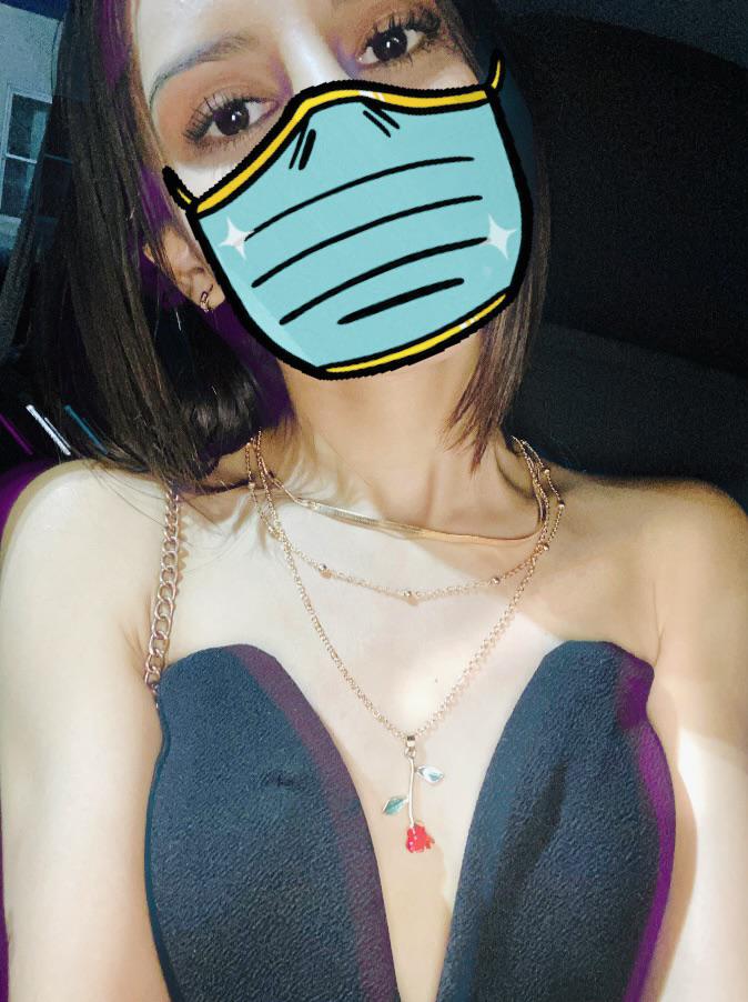 Can some wan caption my wife pic | Scrolller