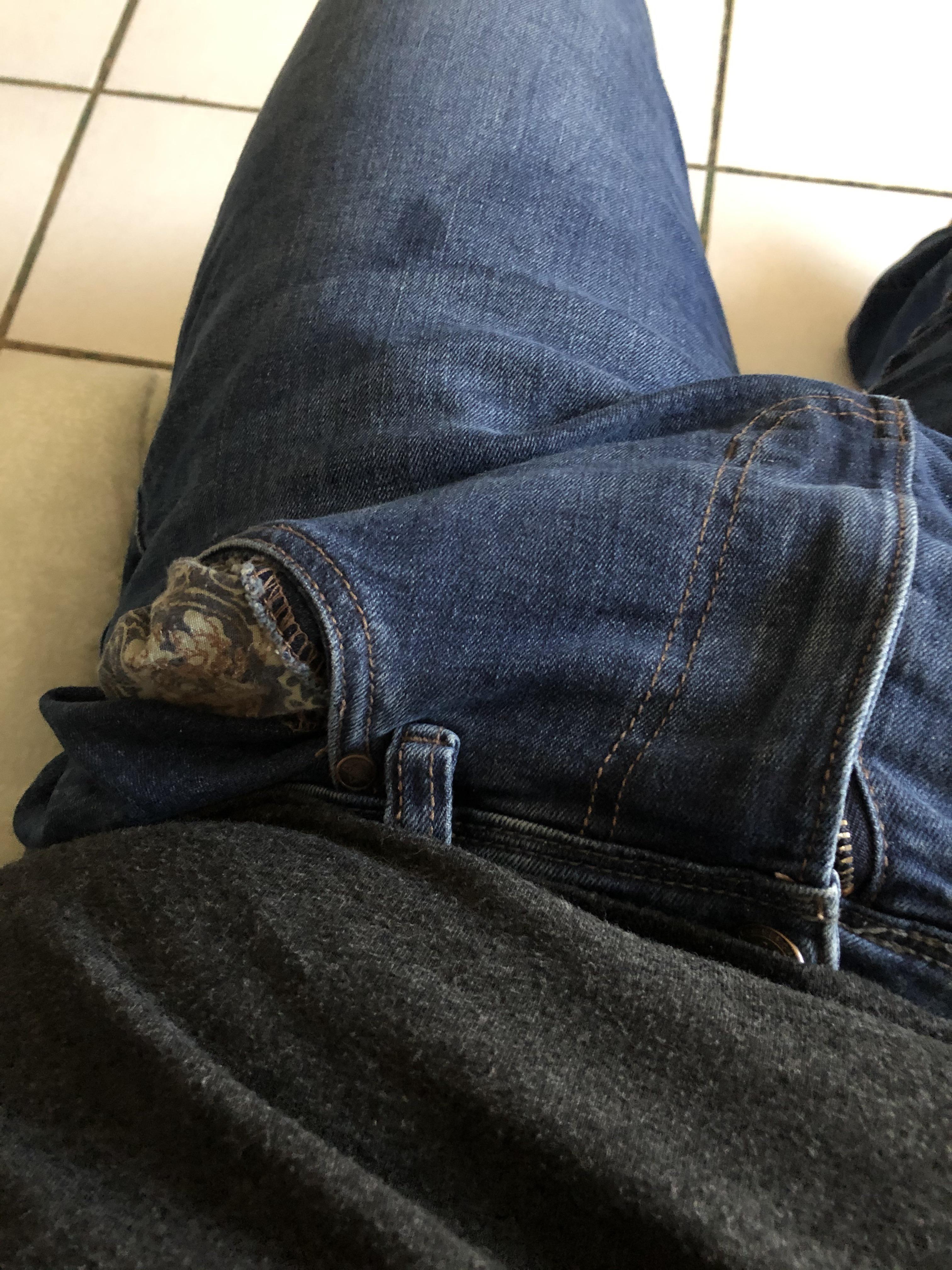 Can you get me keys? they are in my pocket | Scrolller