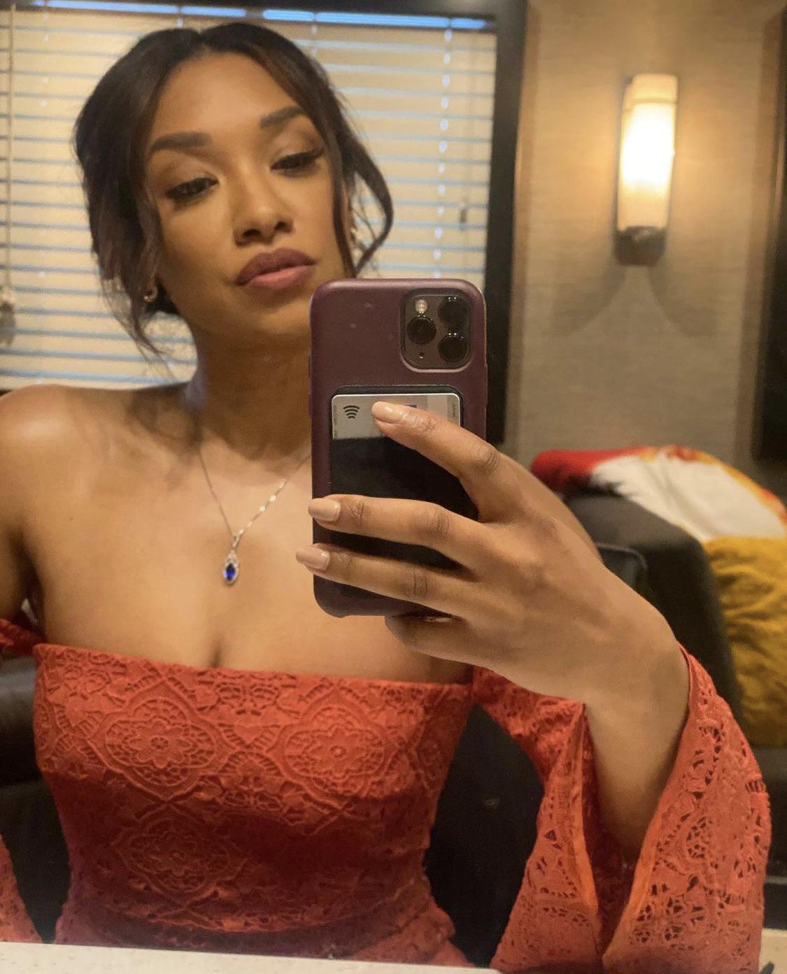 Candice patton- Anyone wanna help jerk to her | Scrolller