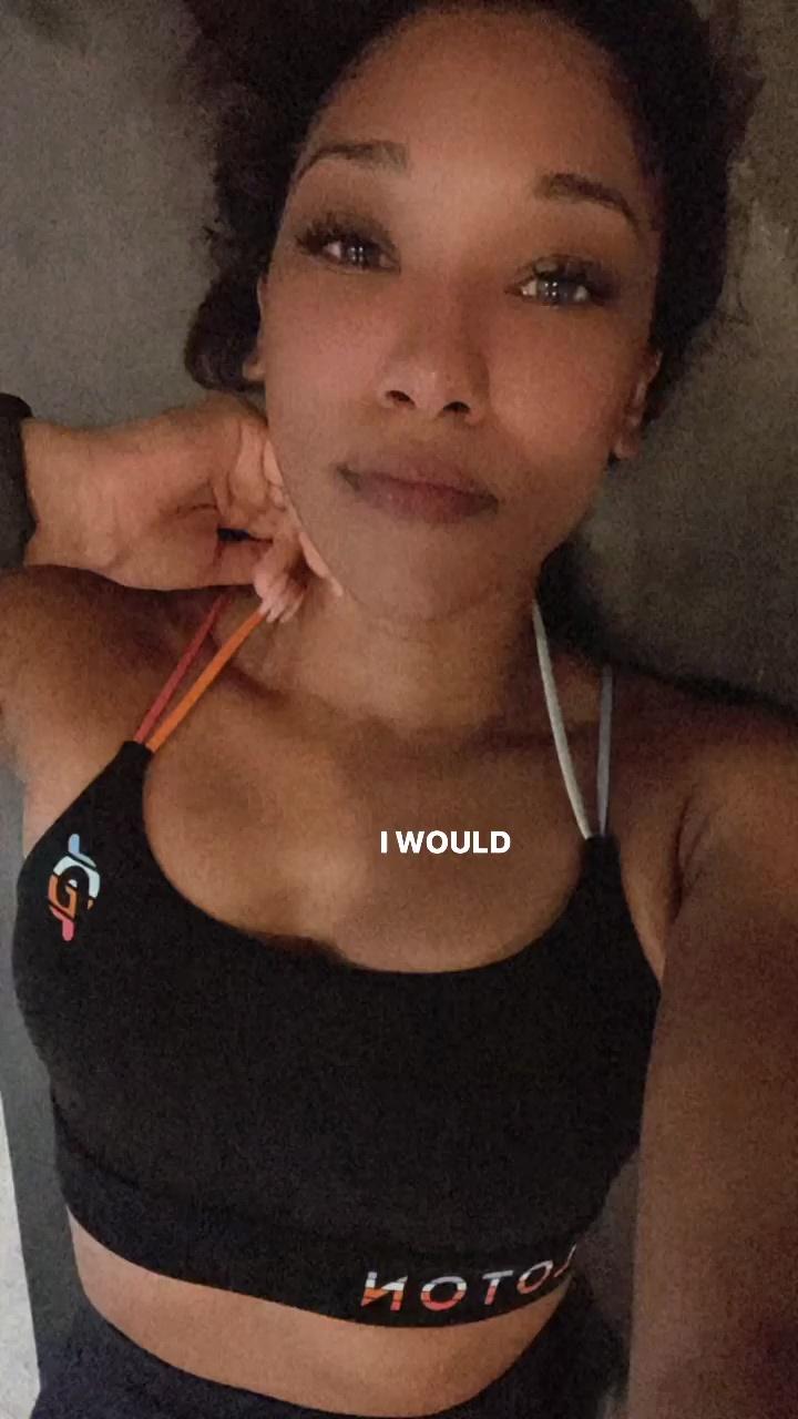 Candice Patton | Scrolller