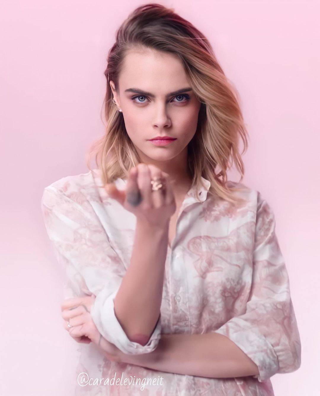 Discover more like BeautifulFemales: Cara Delevingne. (IRTR) and ...