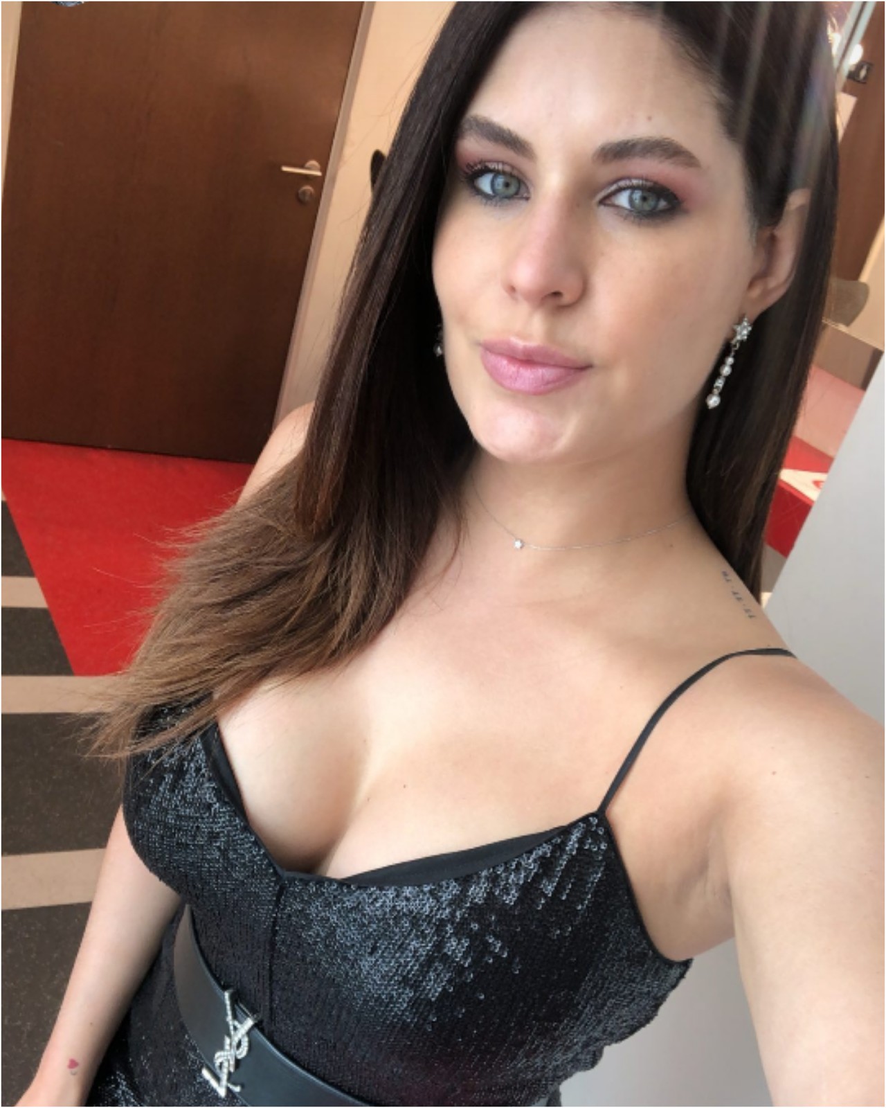 Carolina Padron, Hay Otra Periodista Mas Guapa y Rica Que Ella? | Scrolller