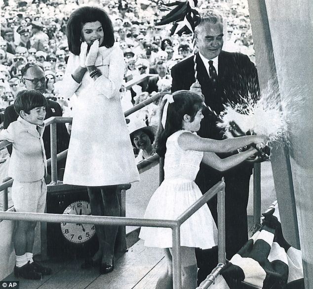 Caroline Kennedy christening USS John F. Kennedy (CV-67) on May 27, 1967 | Scrolller