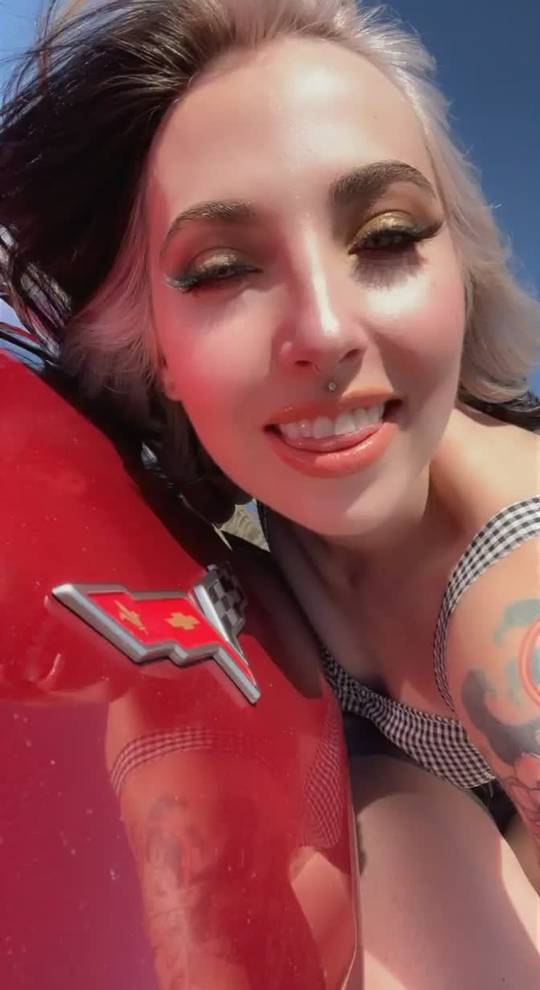 Cars and spit. Good combo? | Scrolller