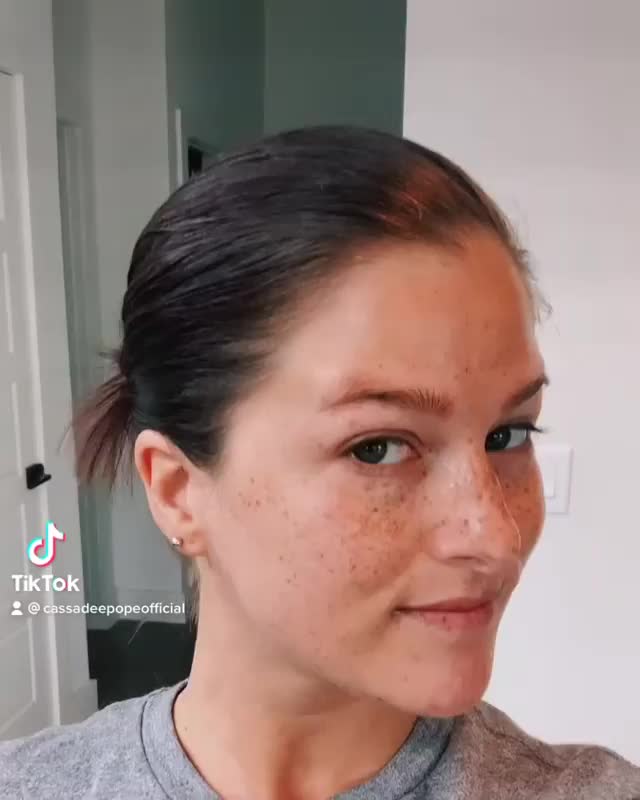 Cassadee Blake Pope | Scrolller