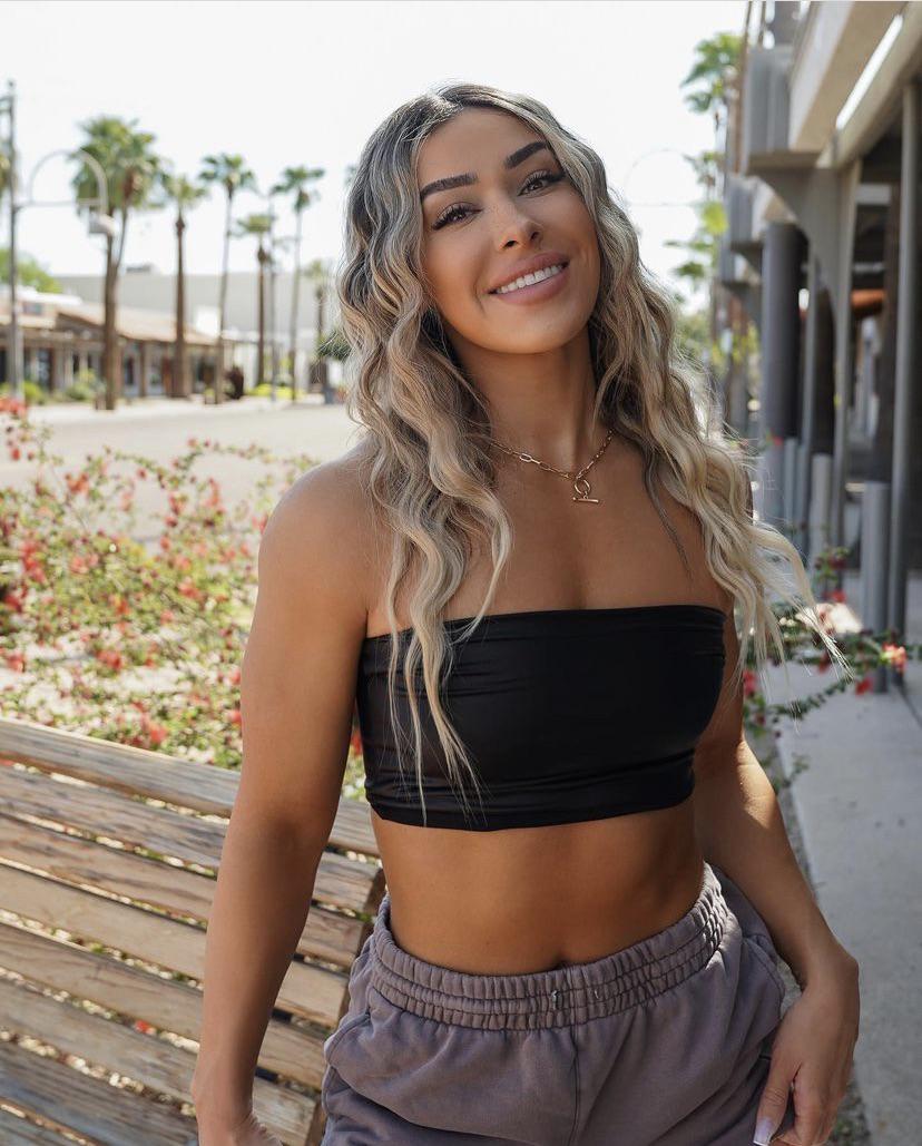 Cassandra Martin 🔥 | Scrolller