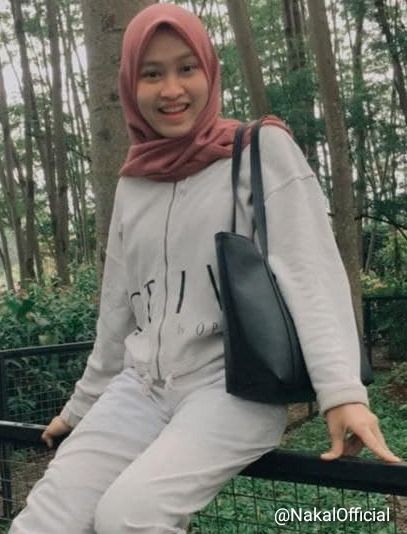 Cek Comments | Scrolller