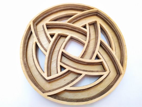 Celtic knot layered ornament by scroll saw | Scrolller