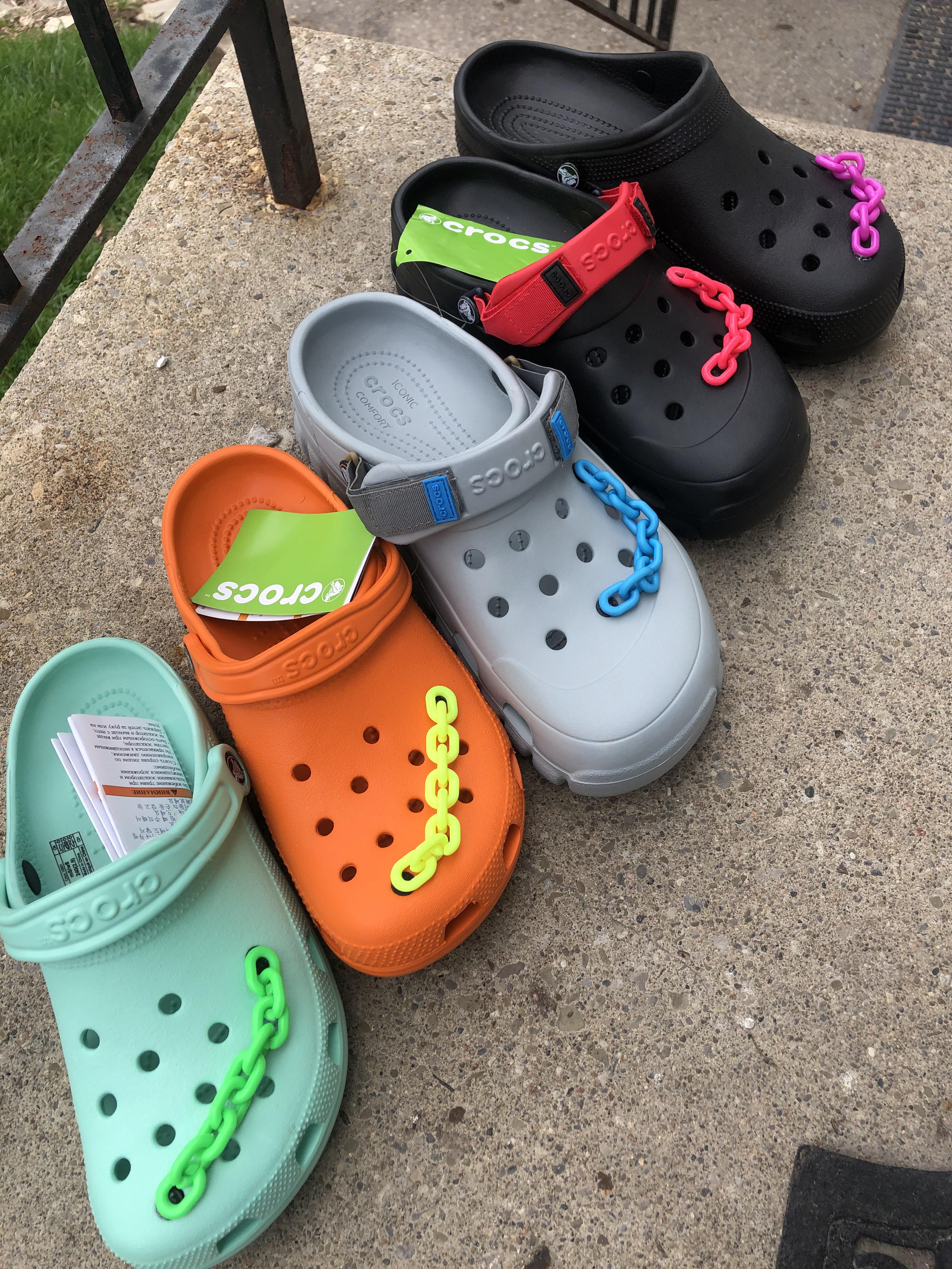 Chained up | Scrolller