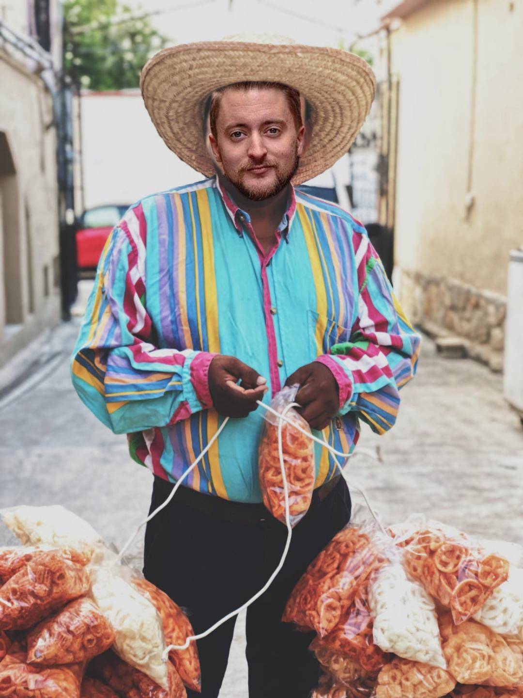 Charles Corn Eĺ | Scrolller