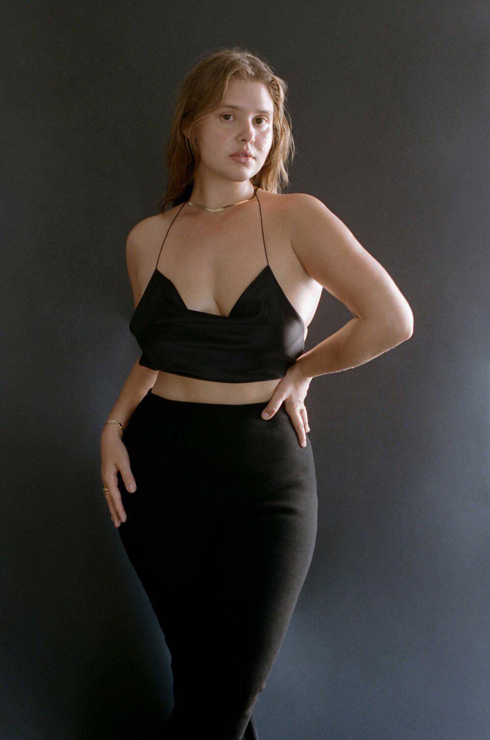 Charlie Ann Max | Scrolller