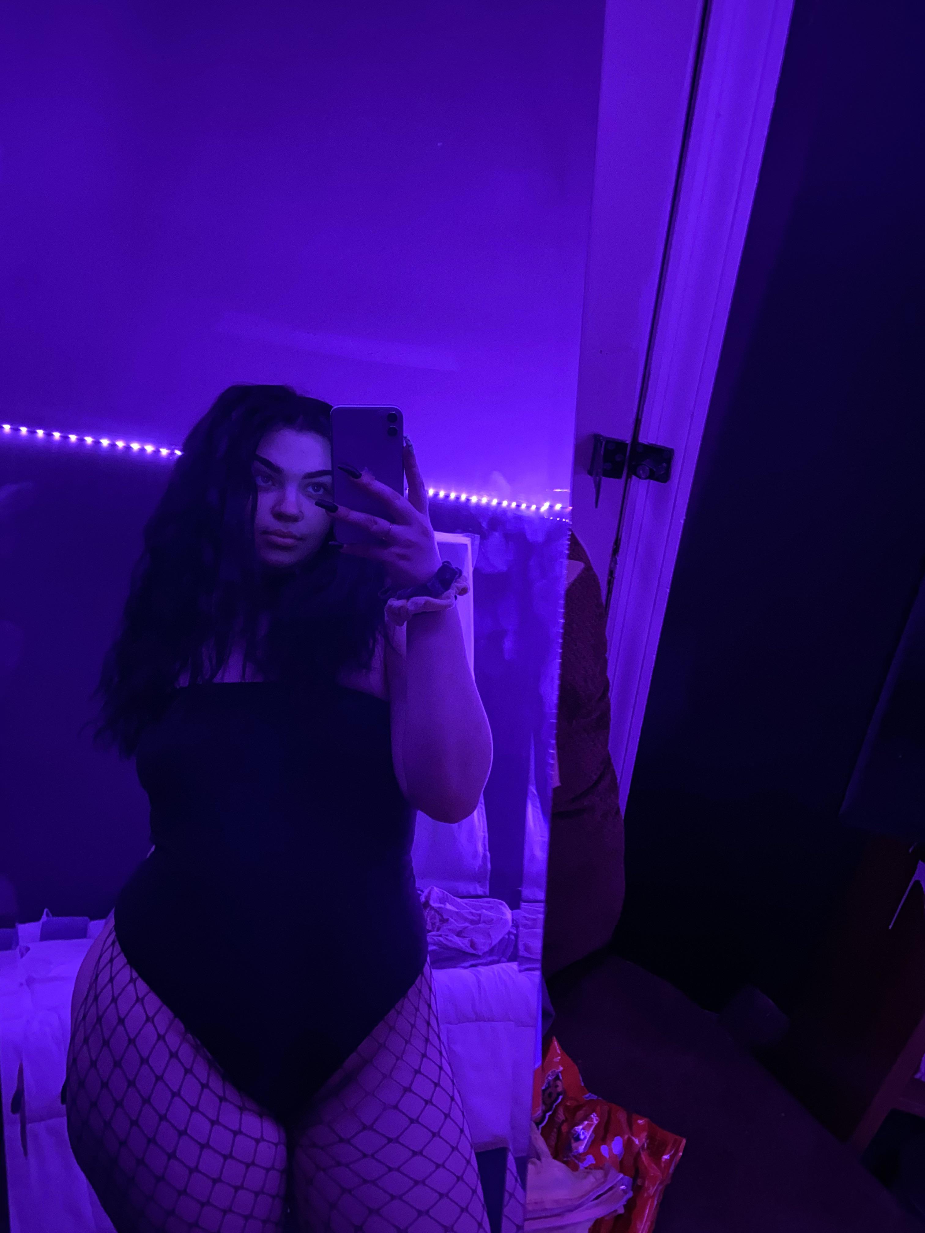 Check out my bio | Scrolller