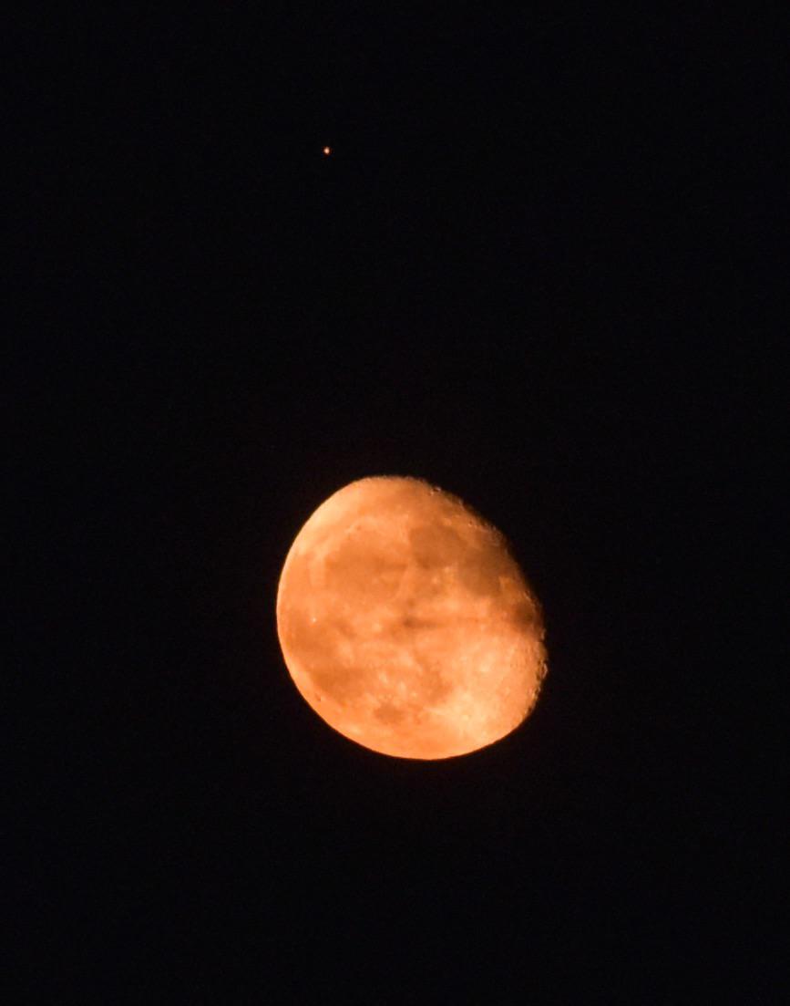 Check out the red moon tonight! | Scrolller