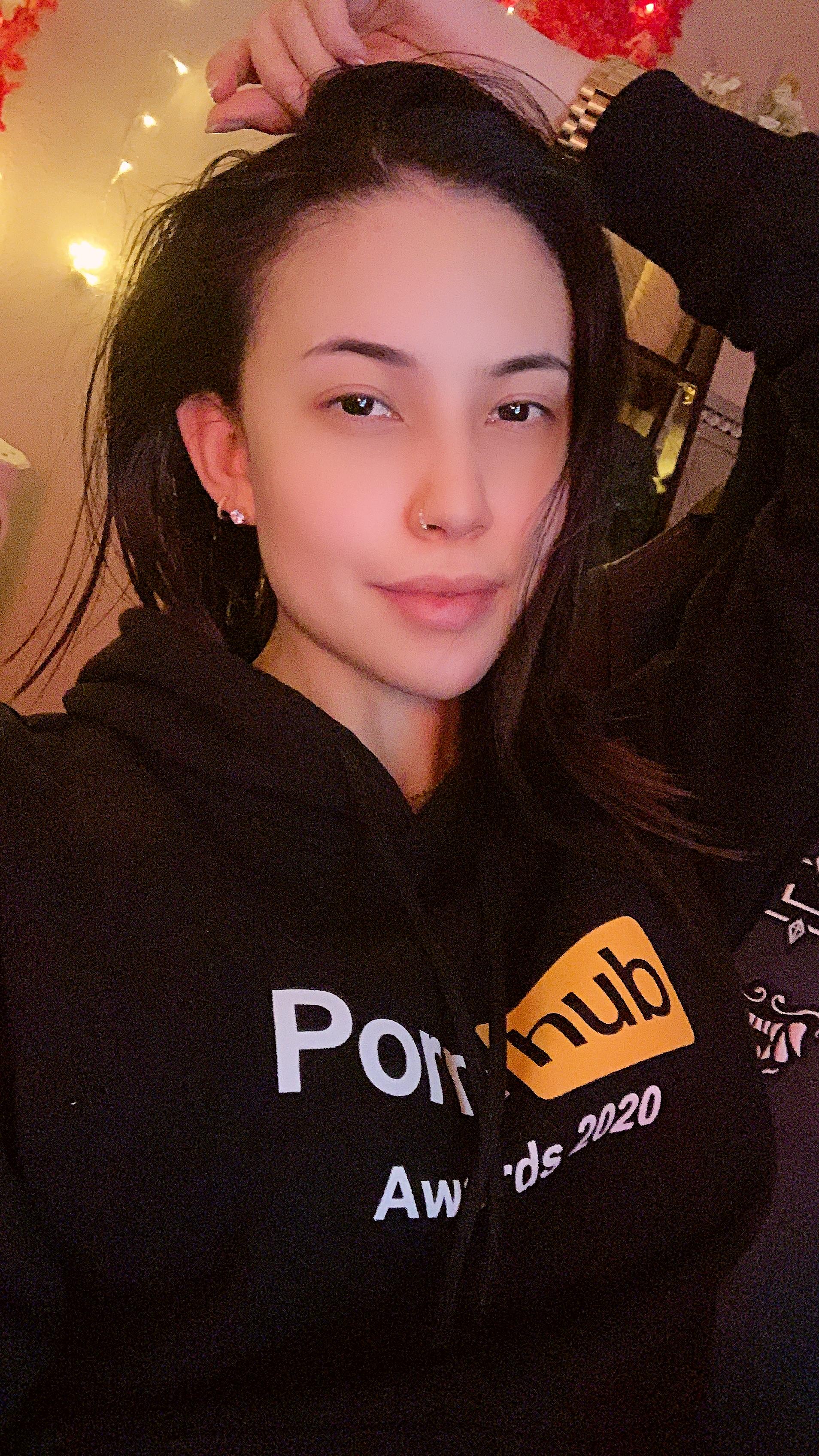 Korean x Japanese x Italian | Scrolller