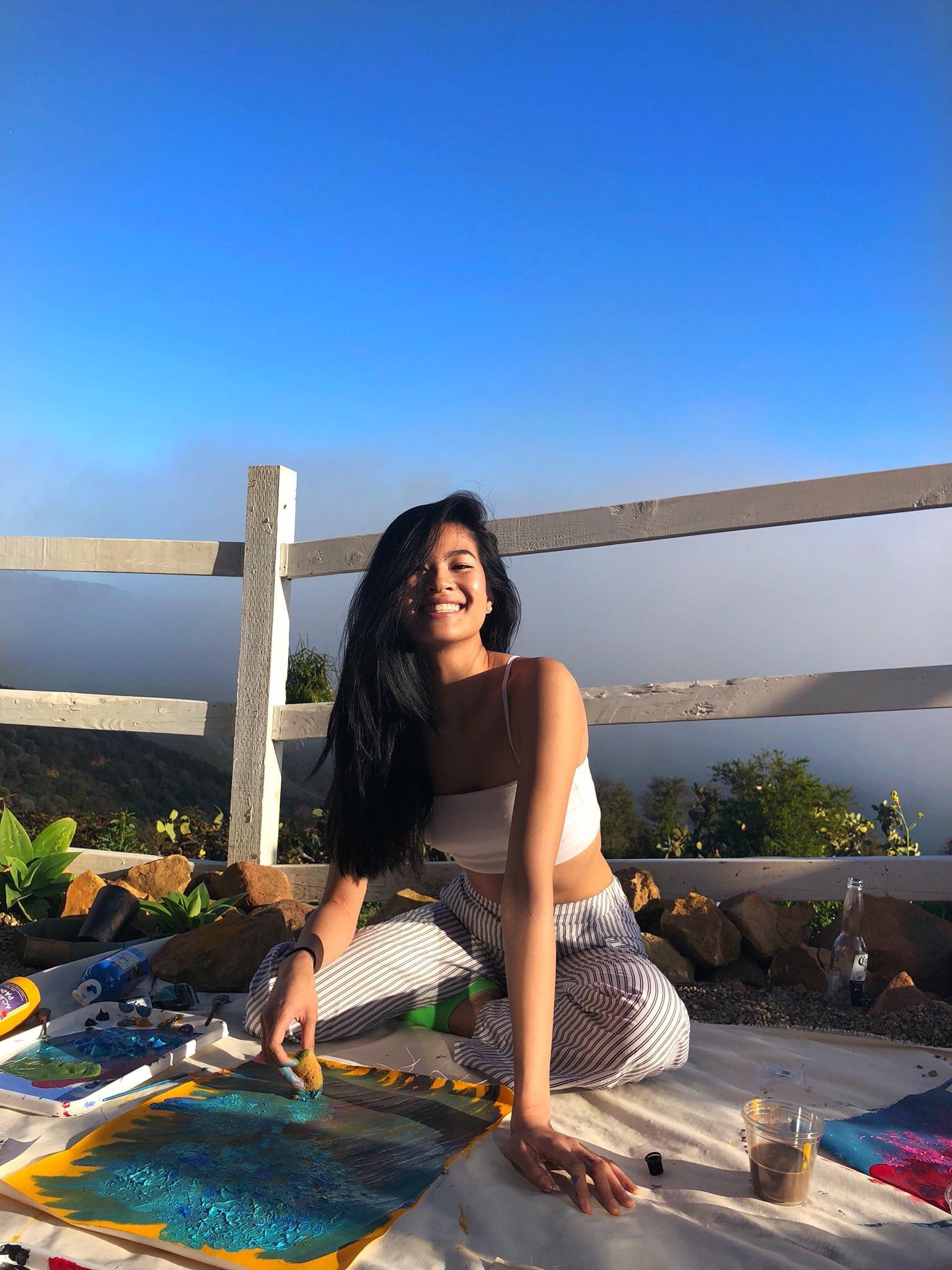 Cheerful | Scrolller