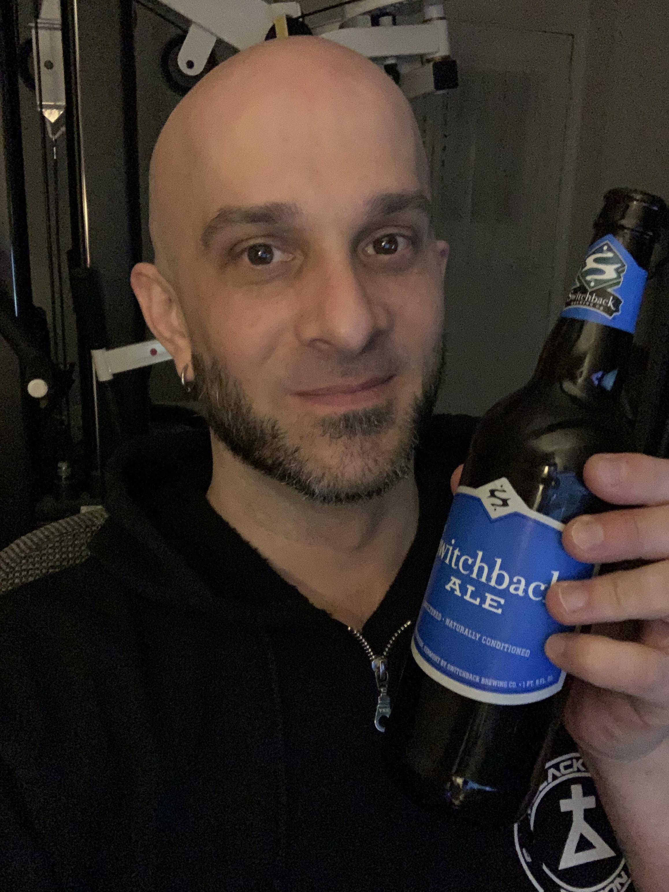 Cheers you beautiful drunk bastards! | Scrolller