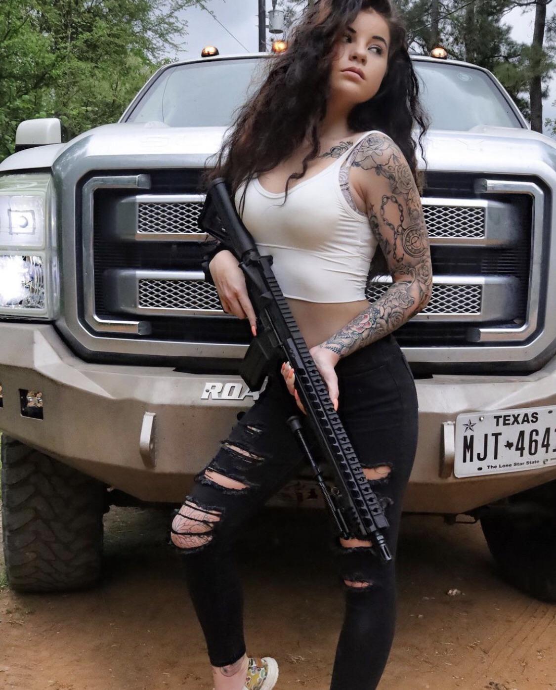 Chelsea Nicholas | Scrolller