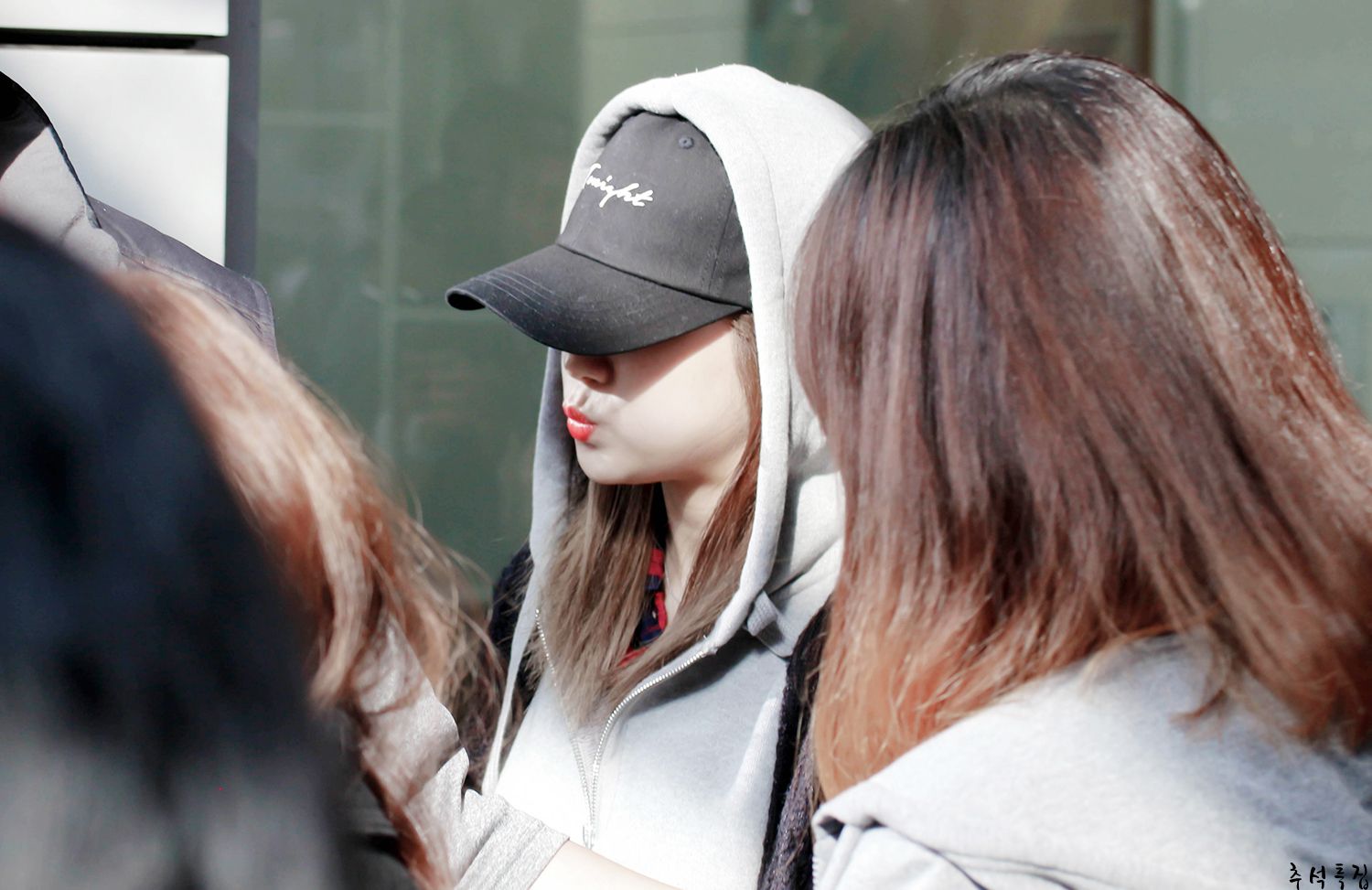 Cherry lips | Scrolller