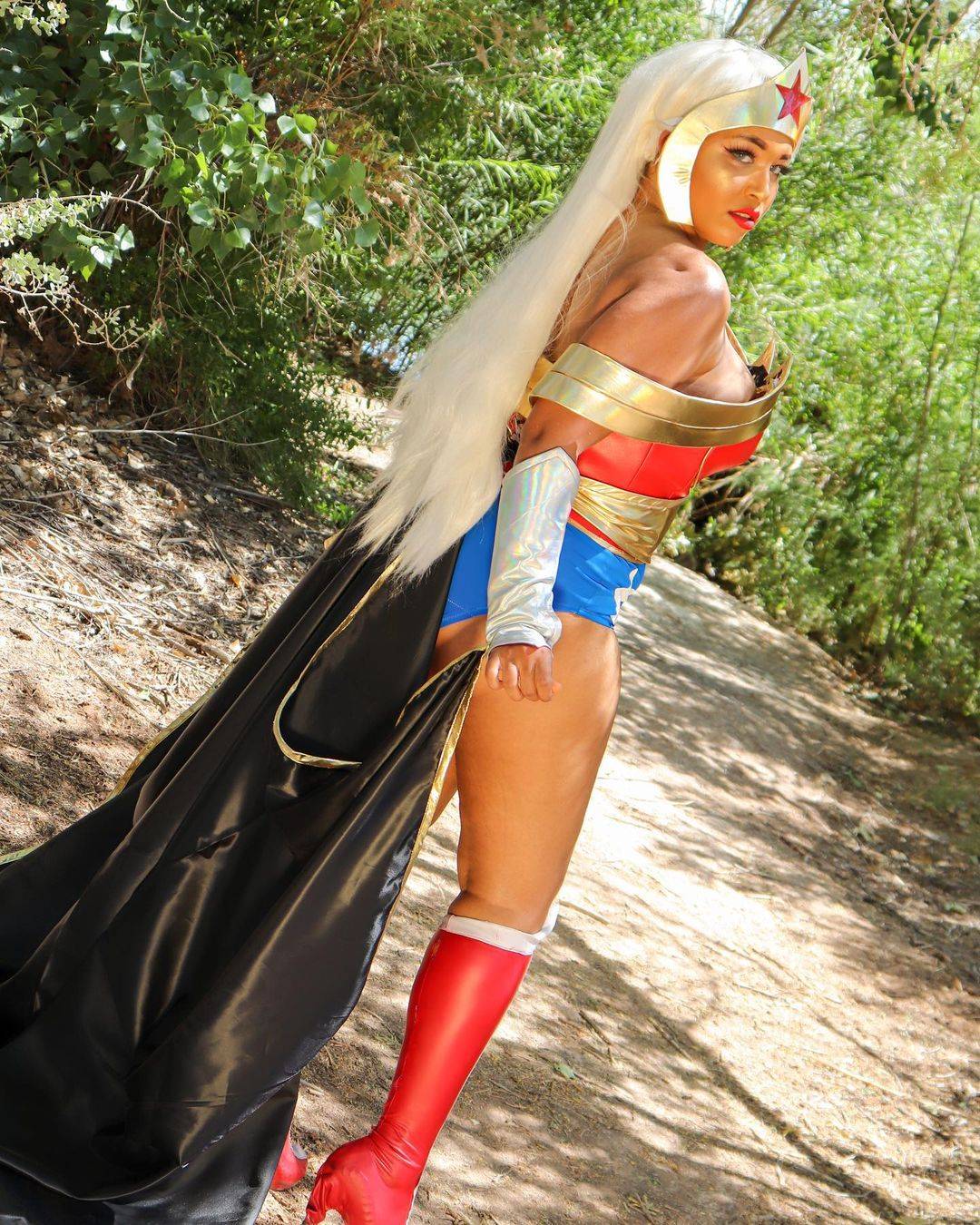 Cheyenne Wise as Wonder Woman/Storm | Scrolller