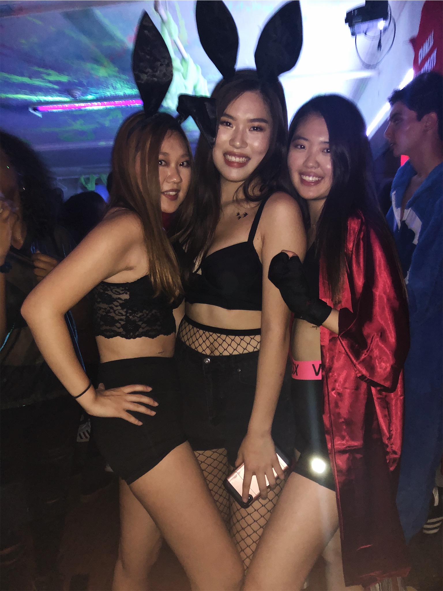 Chinese Ravers | Scrolller