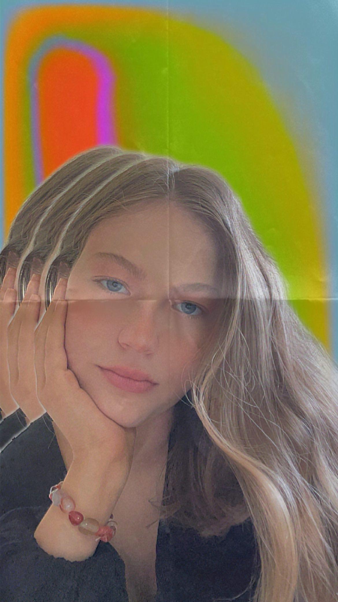 Christina Scrolller