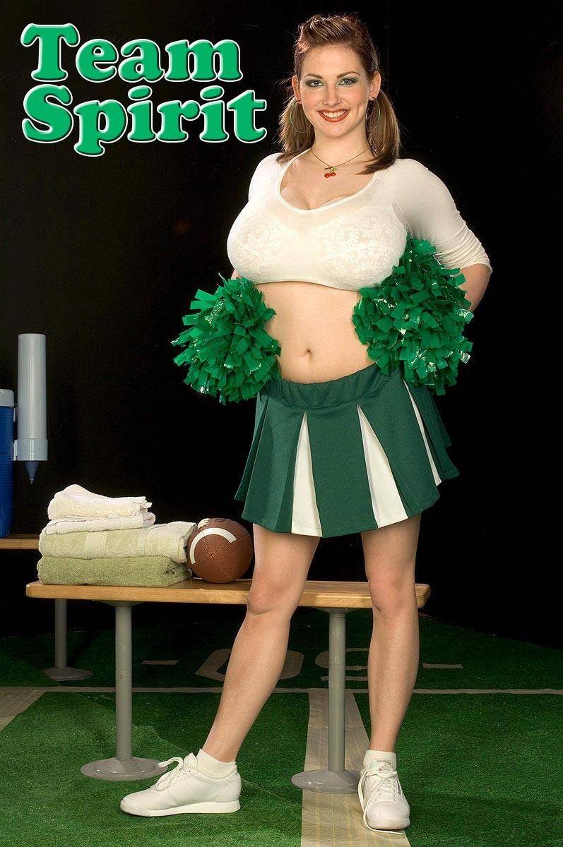 Christy Marks - Cheerleader | Scrolller