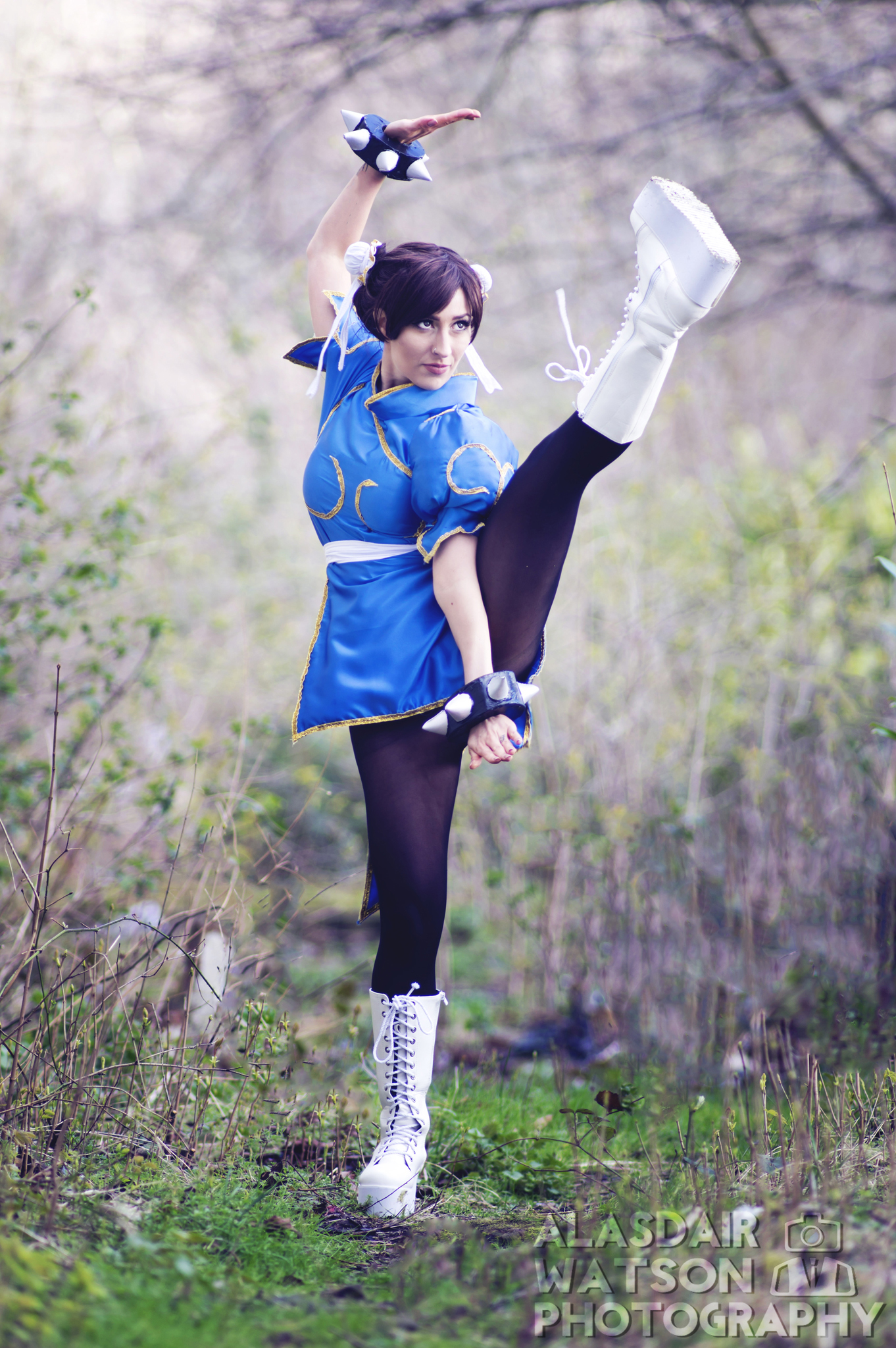 Chun-Li Street Fighter Cosplay | Scrolller