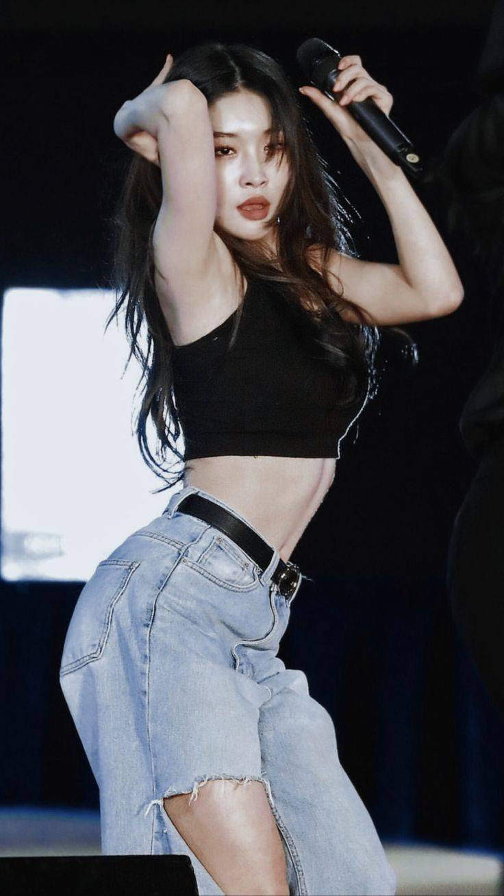 ChungHa | Scrolller