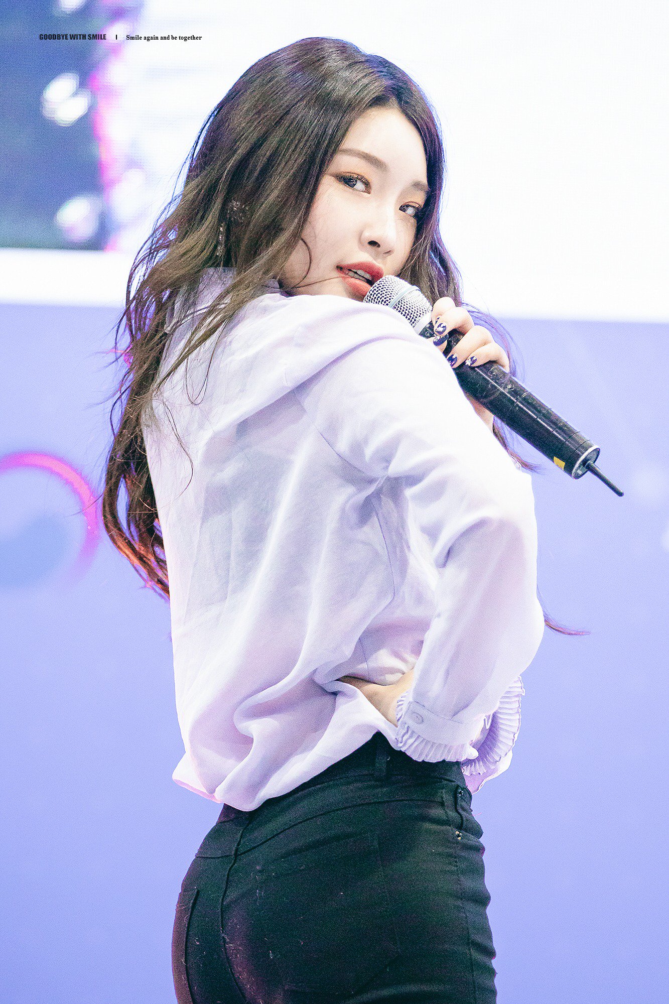 Chungha | Scrolller