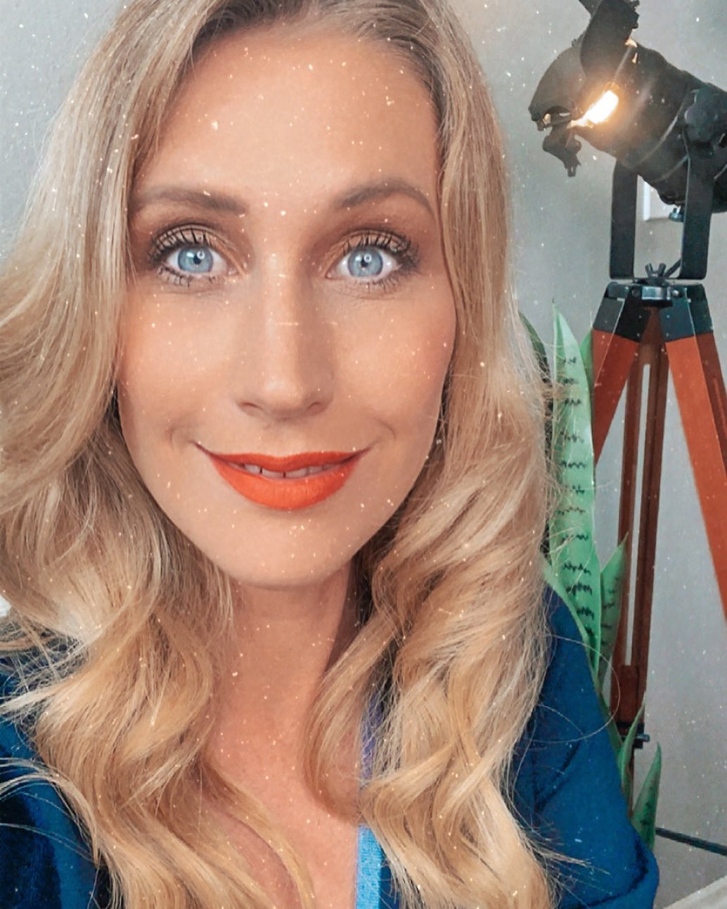 Classic Beauty Maude Garrett | Scrolller