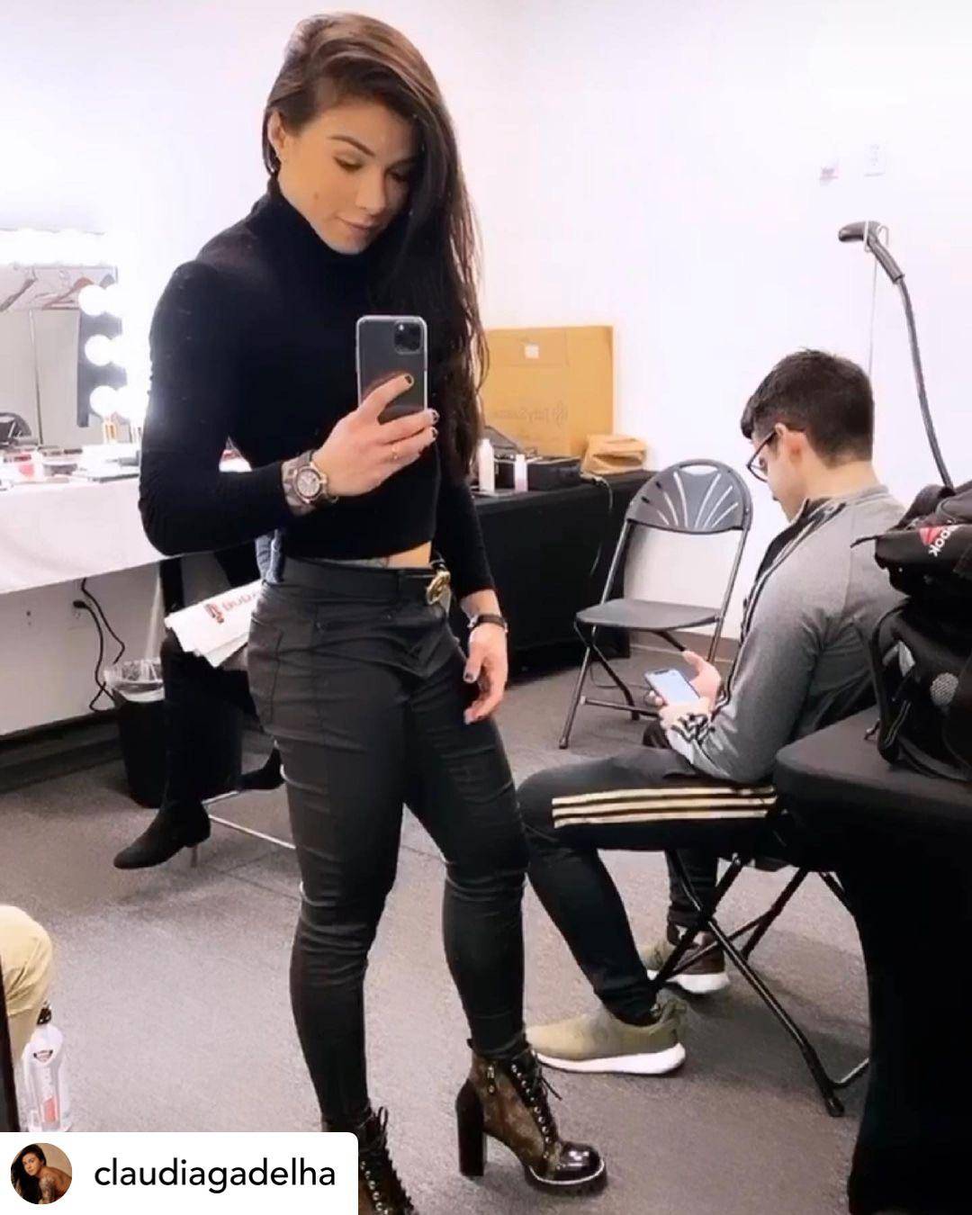 Claudia Gadelha | Scrolller