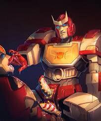 Cleaning his sensitive digits | Scrolller