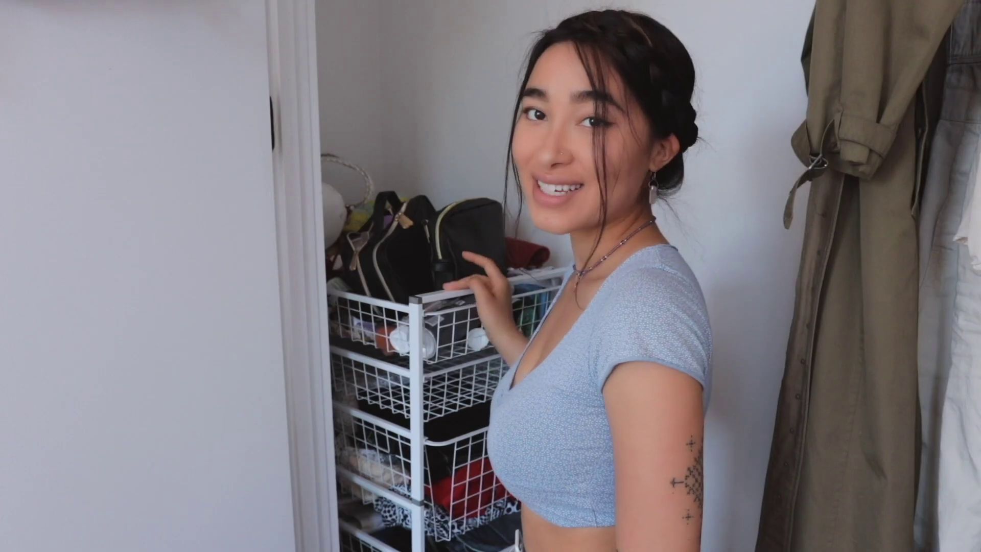 Closet case | Scrolller