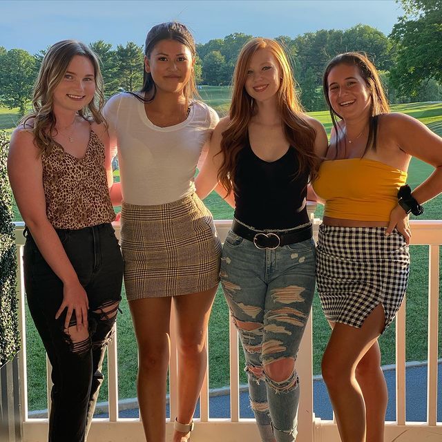 College Freshman | Scrolller