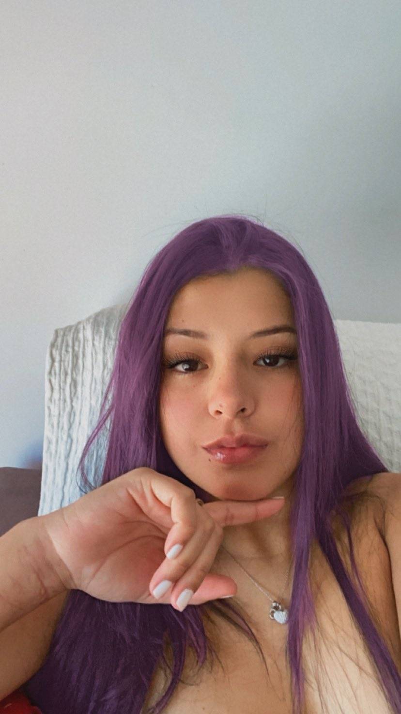 Come here | Scrolller