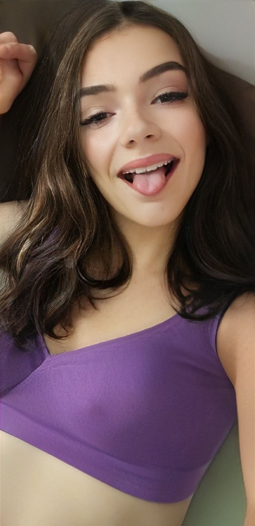 Come in bed with me? 🥺 | Scrolller