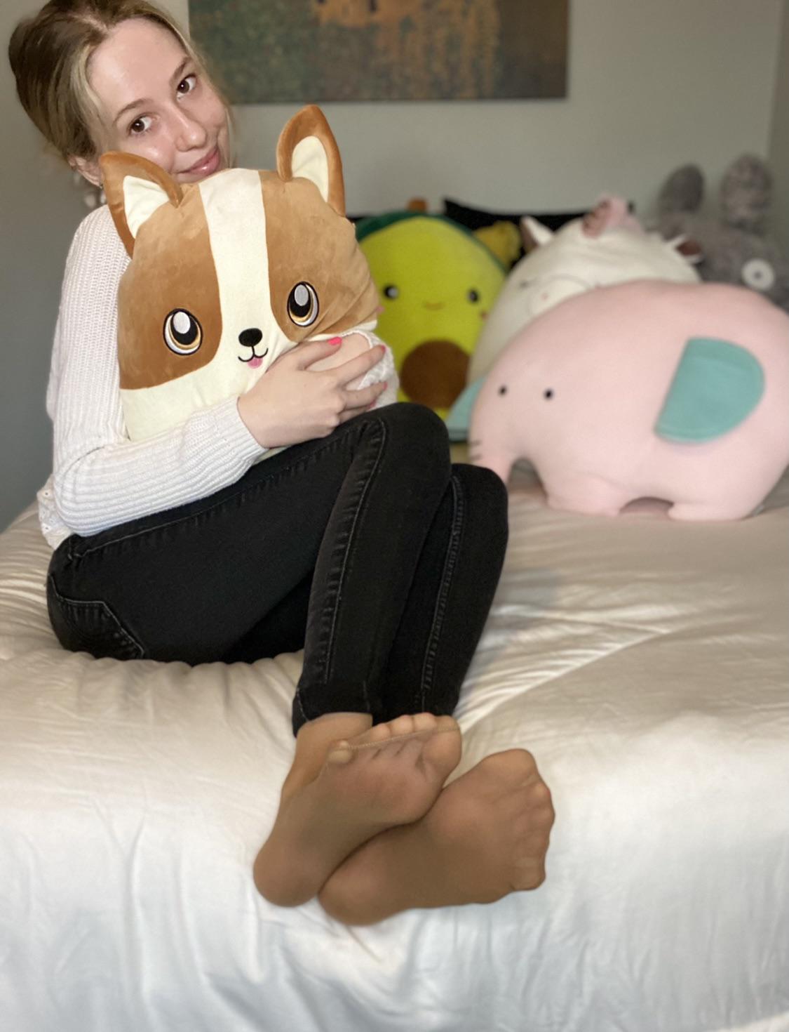 Come take a sniff🦶🏻 | Scrolller