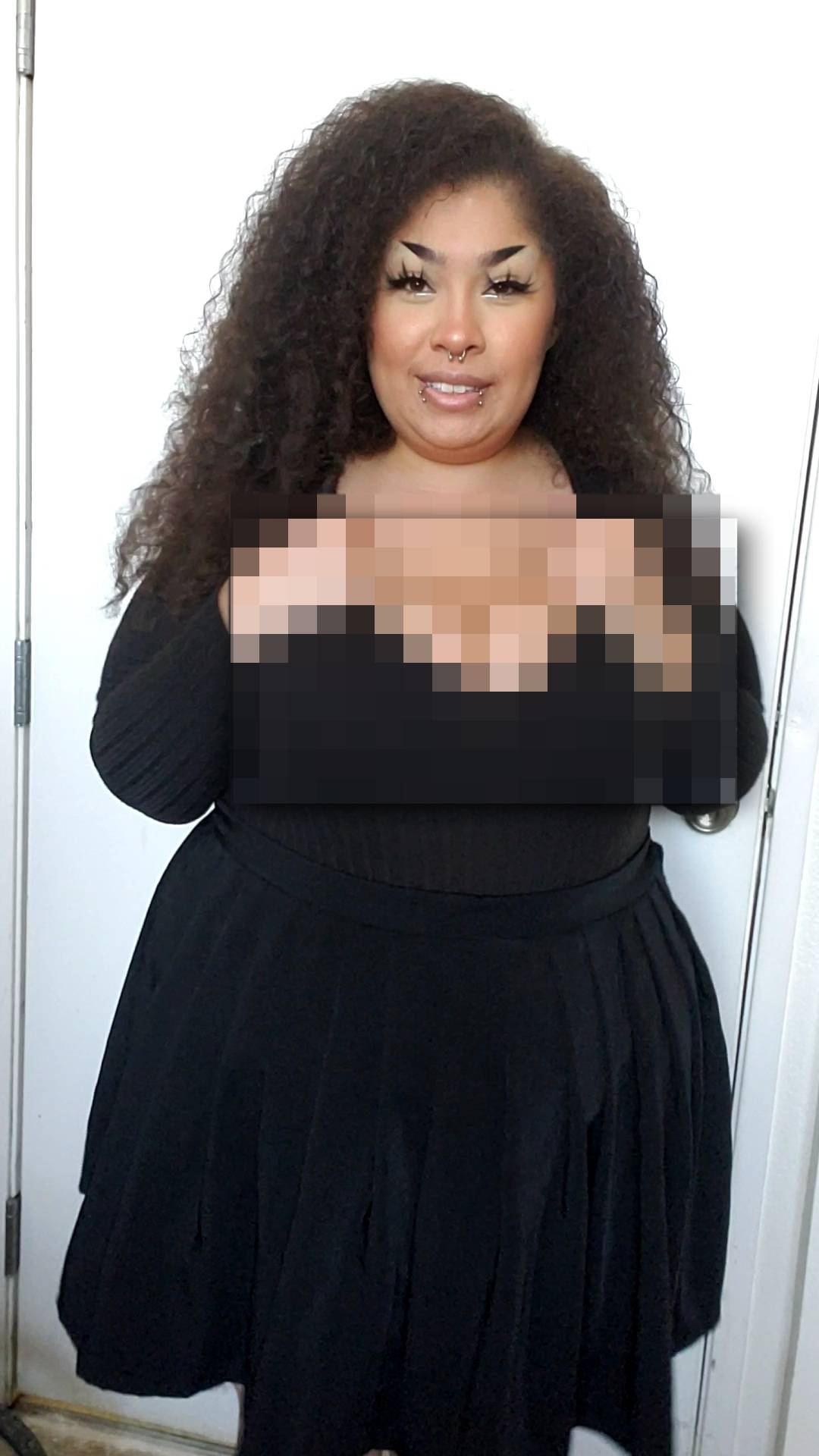 Completely covered | Scrolller