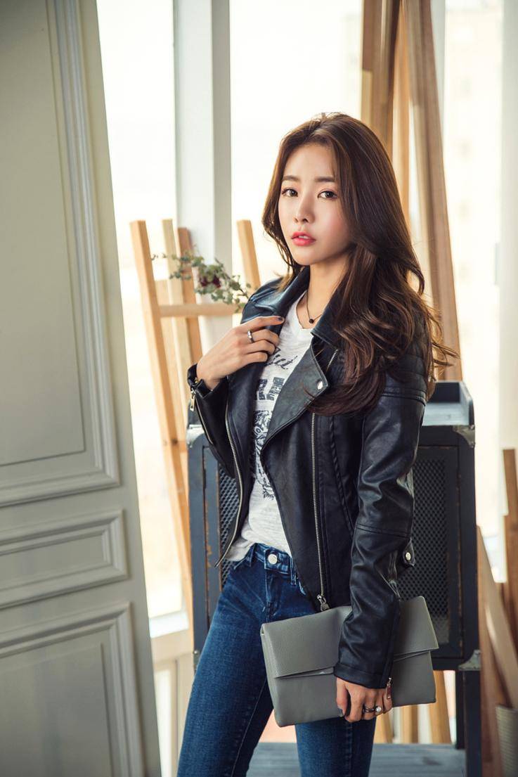 Confident | Scrolller