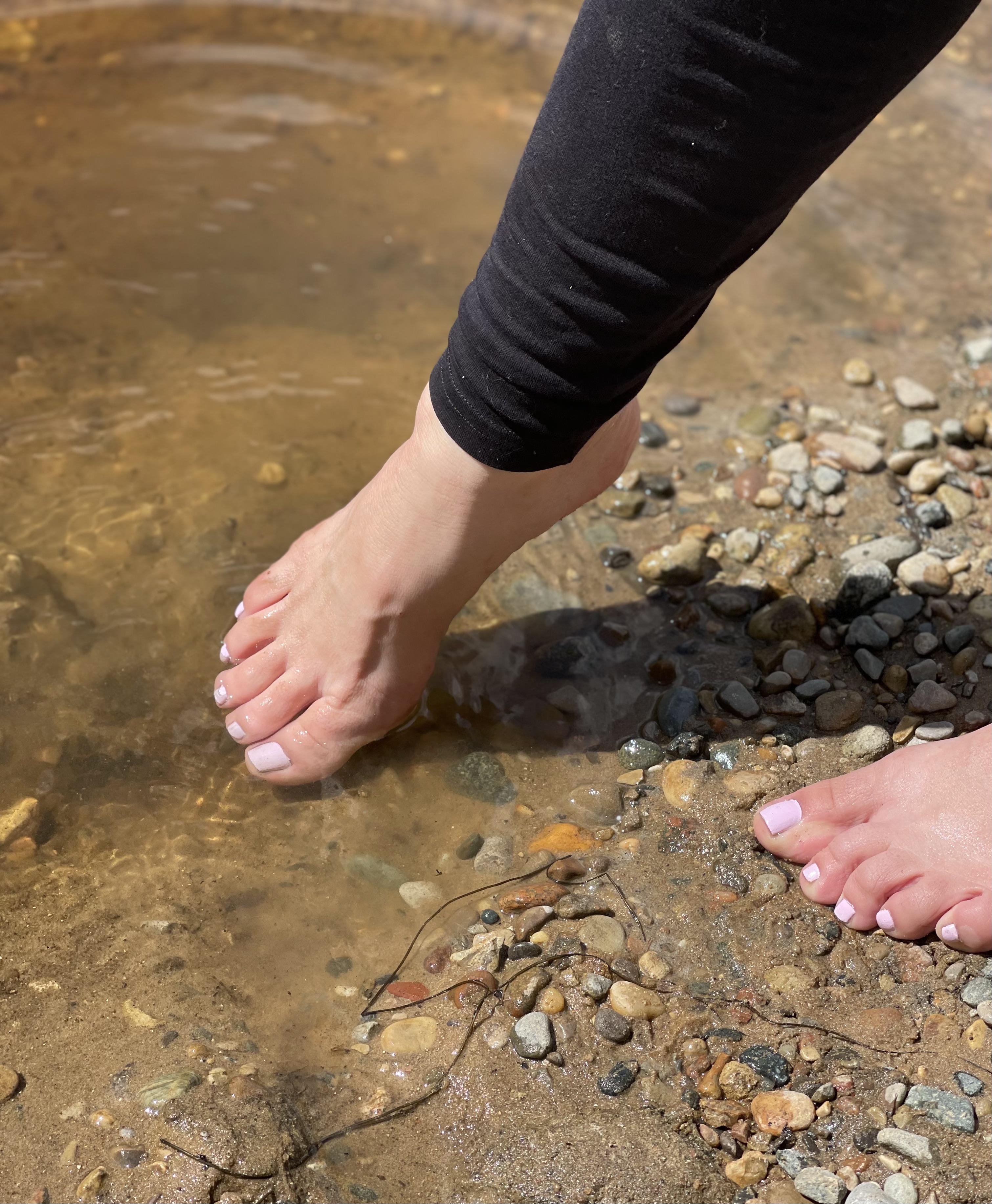 Cooling off today… | Scrolller